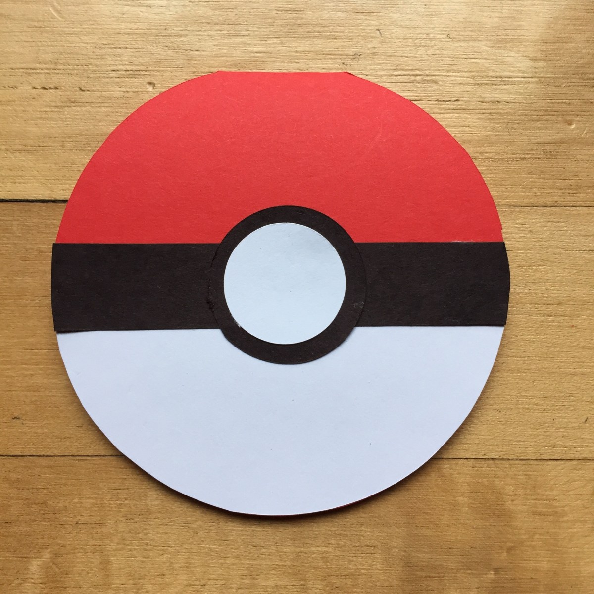 Easy DIY: Pokeball Invitations | Celebrate the Big & Small