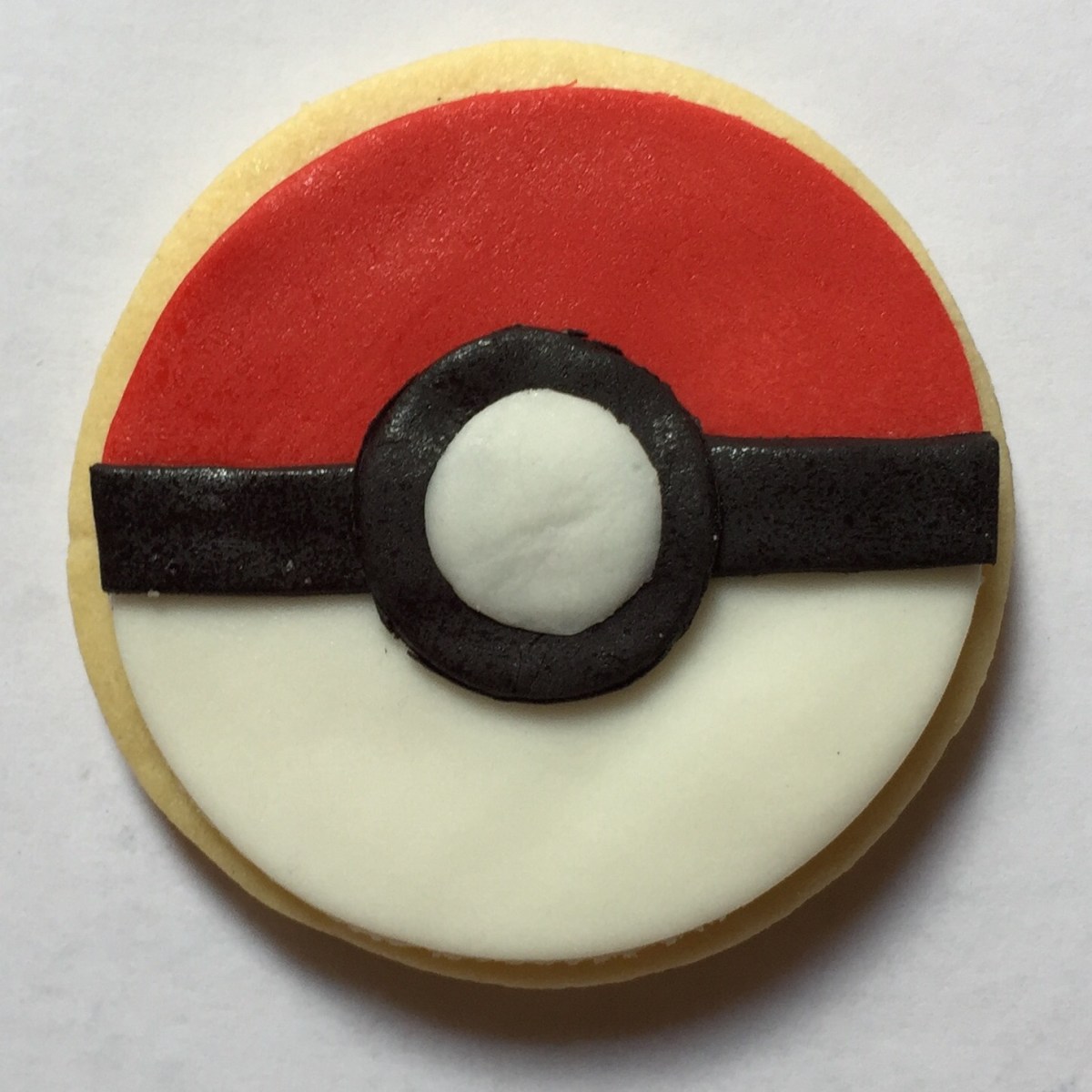 Make This: Pokeball Cookies | Celebrate the Big & Small